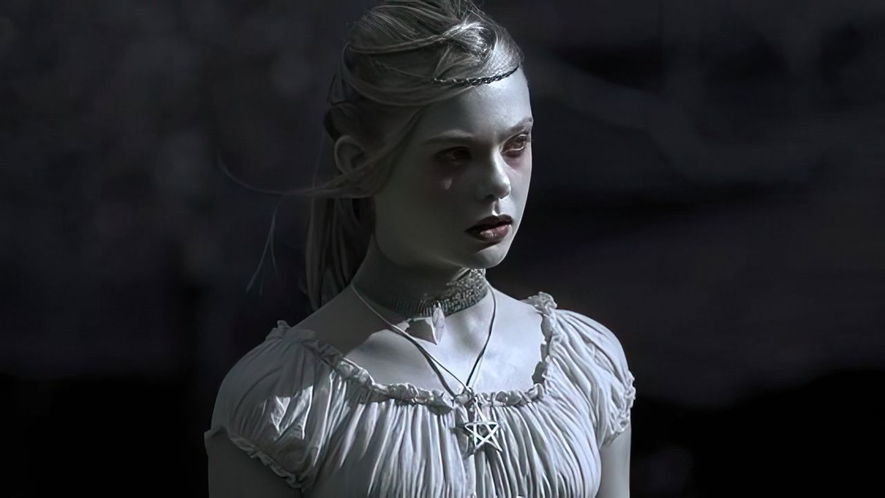 Elle Fanning biography, age, height, net worth, boyfriend, family 2023 ...