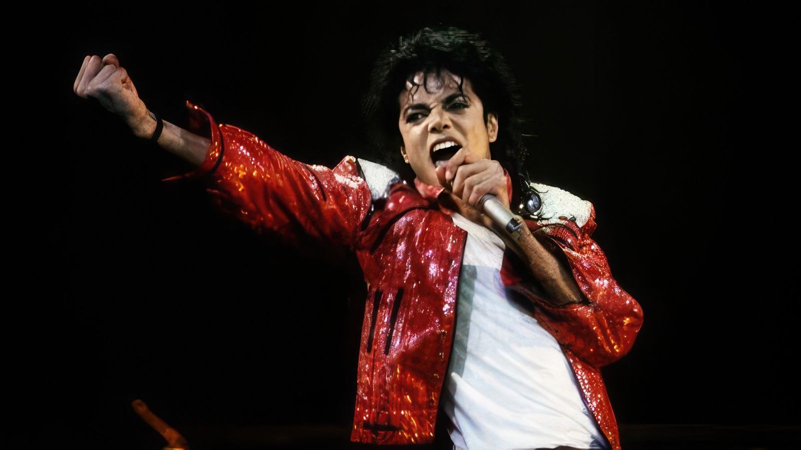 Michael Jackson biography, kids, age and cause of death, family and ...