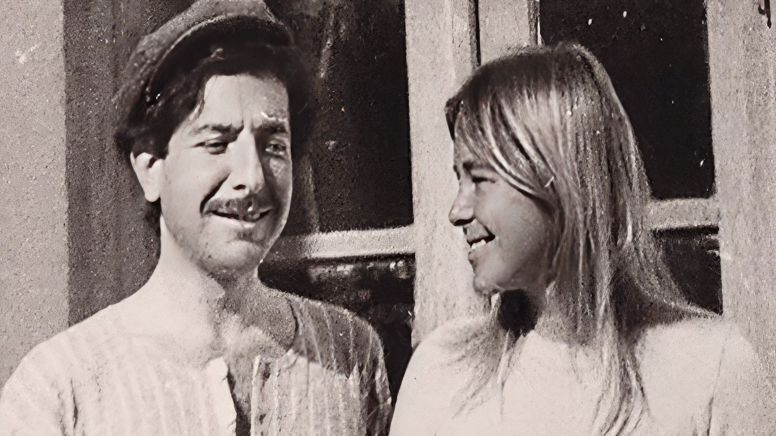 Leonard Cohen biography, age and cause of death, family members | Zoomboola