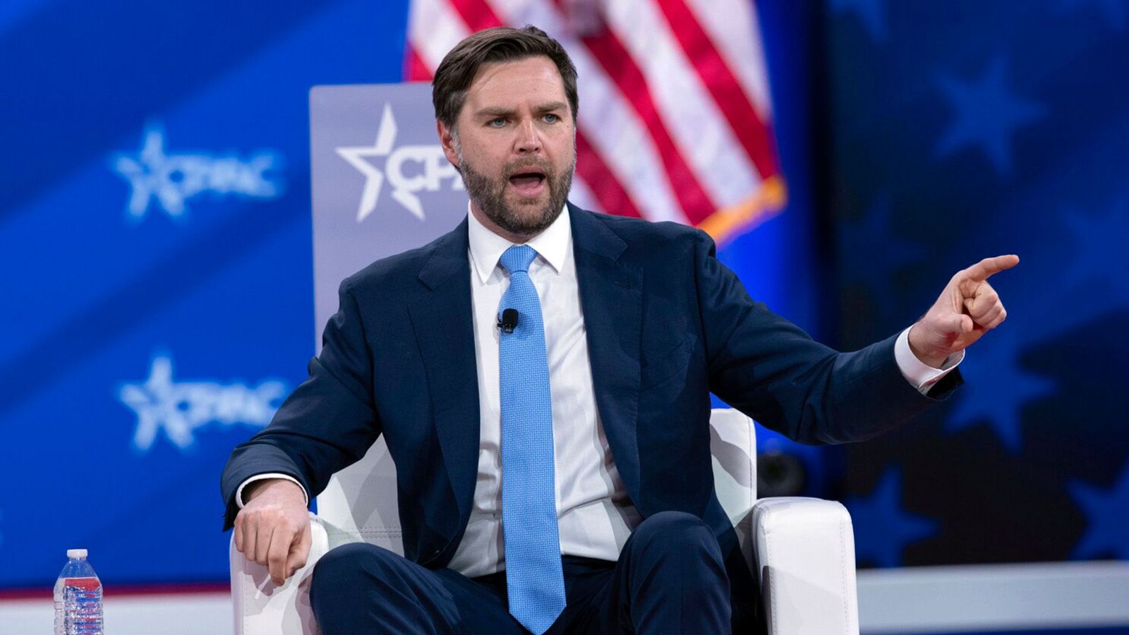 J.D. Vance biography, wife, age, height, family, children 2025 | Zoomboola