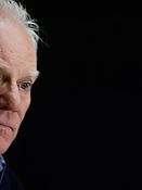 Malcolm McDowell biography, children, age, height, awards, wife 2025 ...