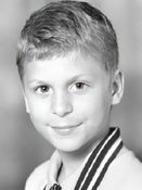 Michael Cera bio, wife, age, net worth, family, height, photos 2025 ...