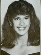 Teri Hatcher biography, photos, personal life, family, daughter, height ...