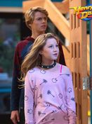 Ella Anderson biography, photos, personal life, height, age 2026 ...