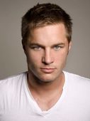 Travis Fimmel biography, calvin klein, young, vikings, height, age ...